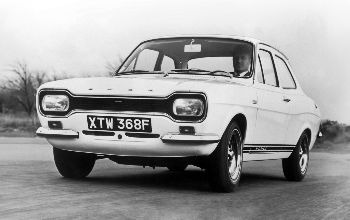 NIGLON’S ONLY SALESPERSON - Niglon Ltd